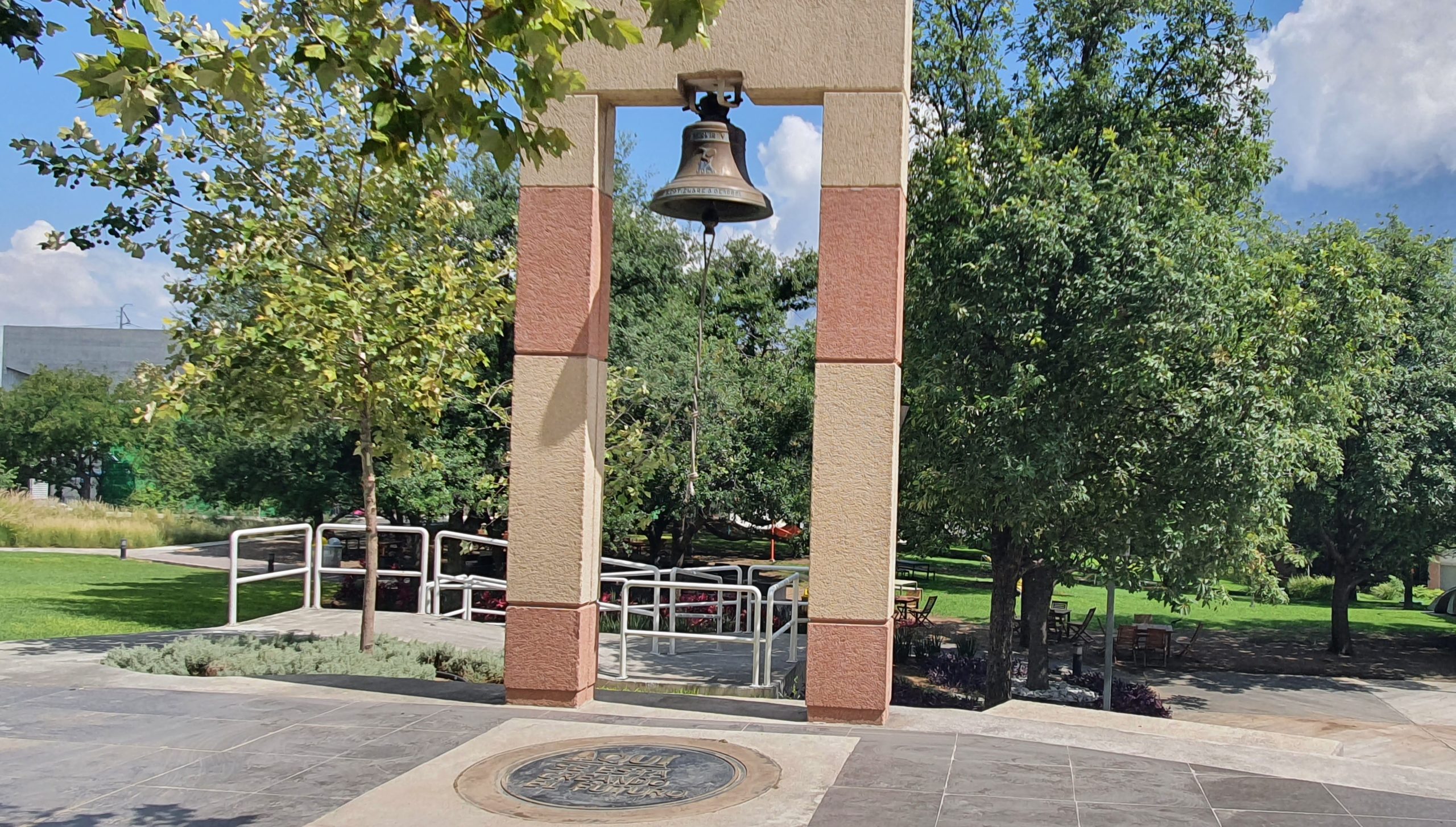 UDEM en Casa – UDEM